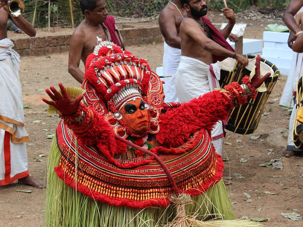 കാഴ്ചകള്‍ ഒരുക്കി തലശ്ശേരി നിങ്ങളെ സ്വാഗതം ചെയ്യുന്നു | Explore ...