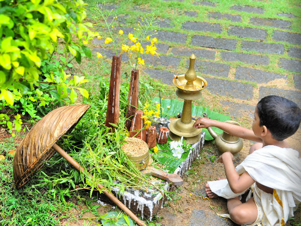 ഓണത്തല്ലു മുതല്‍ ഓണപ്പൊട്ടന്‍ വരെ...ഓണത്തിന്‍റെ ഗൃഹാതുരത്വമുണര്‍ത്തുന്ന ...