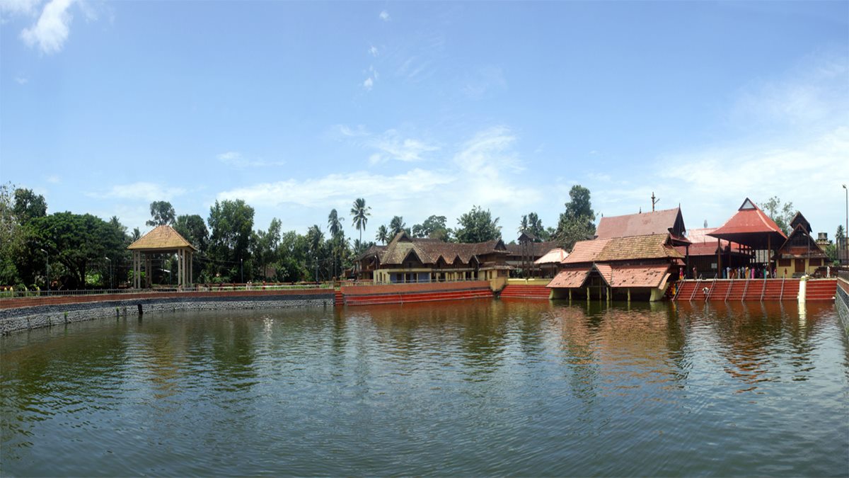 Birth Star Temple-Ambalappuzha Sree Krishna Temple For Ayilyam ...