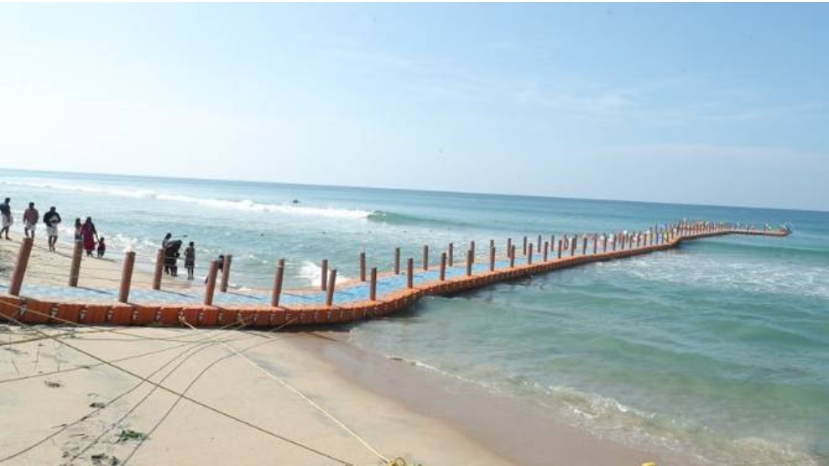 Varkala Floating Bridge: Experience Unique Water Adventure At Just 120 ...